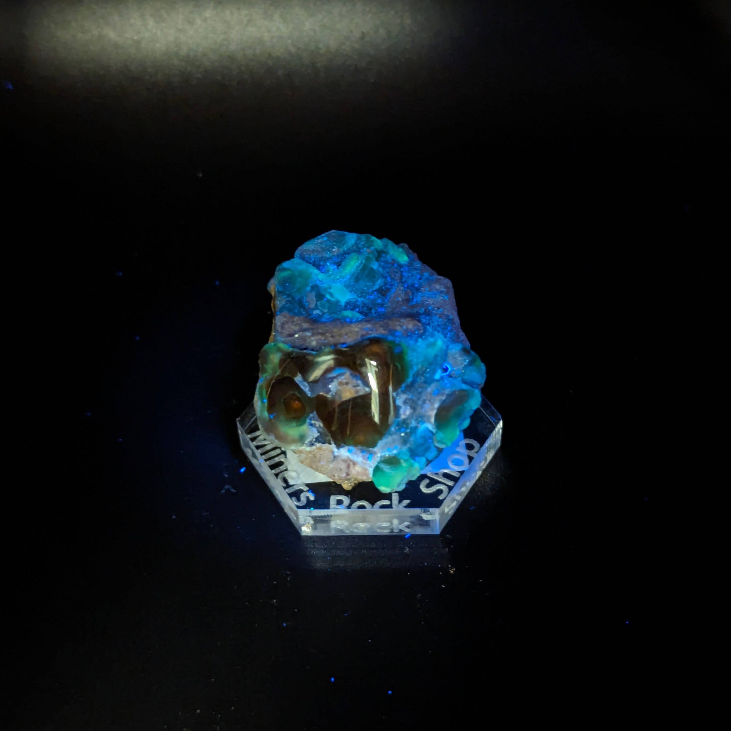 Miners Rock Shop | Arizona Rock Shop for Crystals, Minerals & Geodes ...